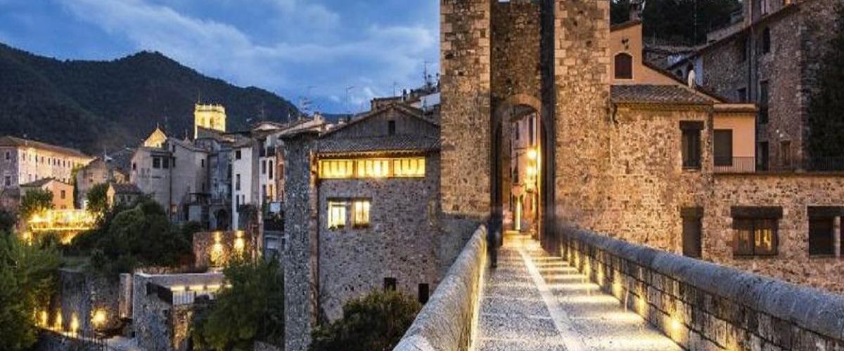 Los 5 pueblos medievales más bellos de España que debes visitar este verano