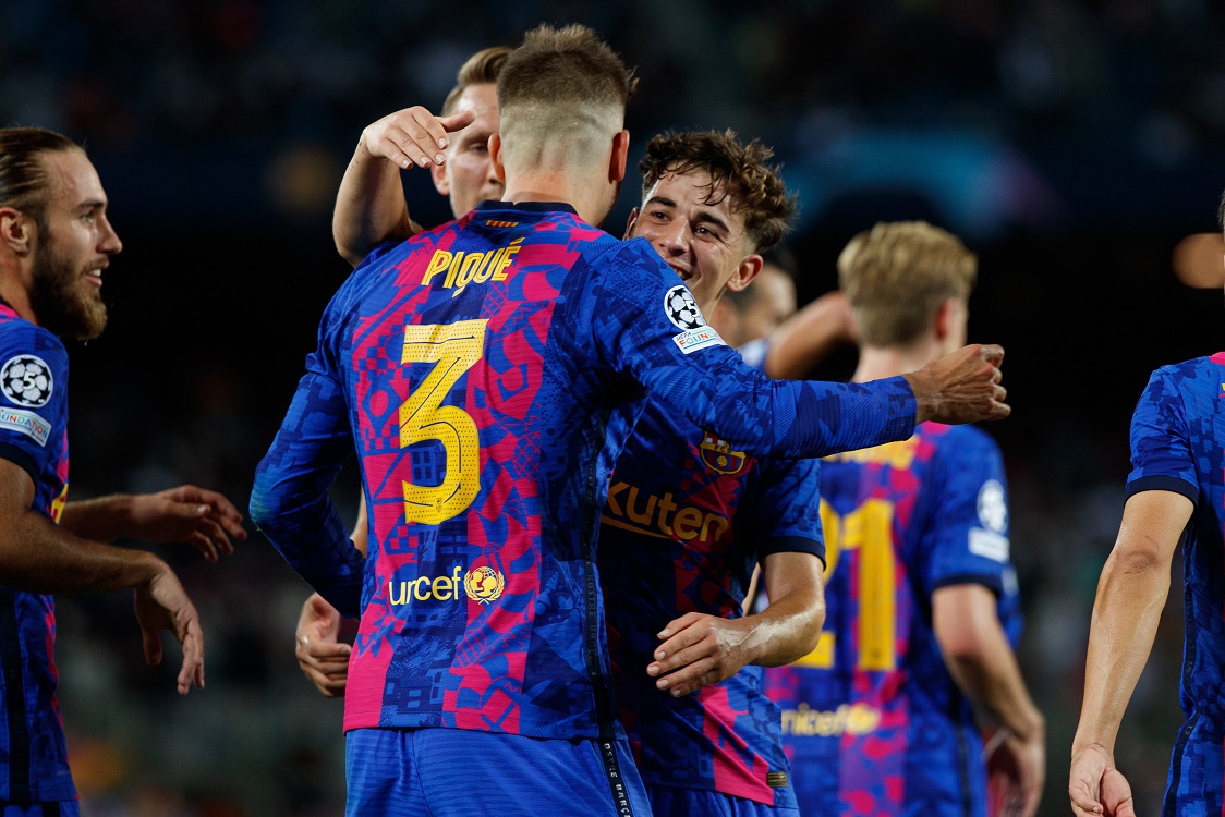 Desmontando el bulo de la infidelidad de Piqué: no está con la madre de ...