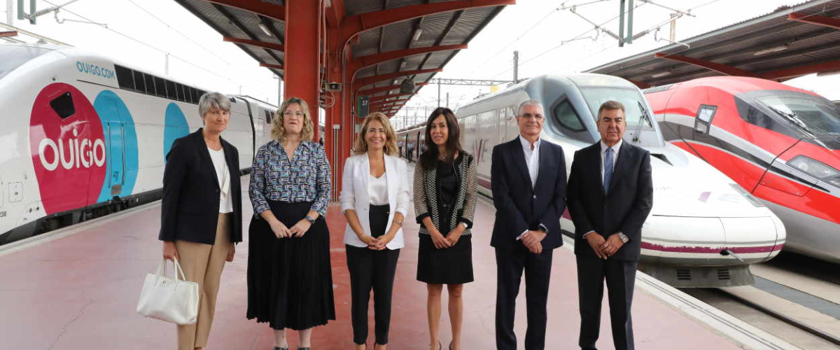 La CNMC da el visto bueno a la propuesta de Adif para congelar los cánones ferroviarios en 2023