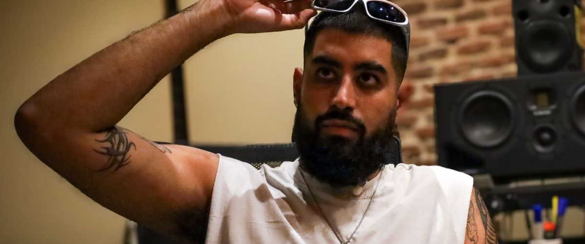 Abhir Hathi: "Igual no soy un canario nacido en una casa hindú y sí un ...