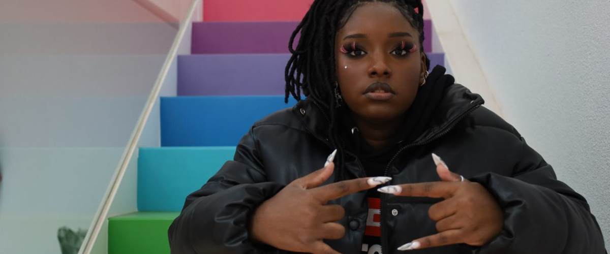 J Noa: “Estoy orgullosa porque la rompí en un mundo de hombres”