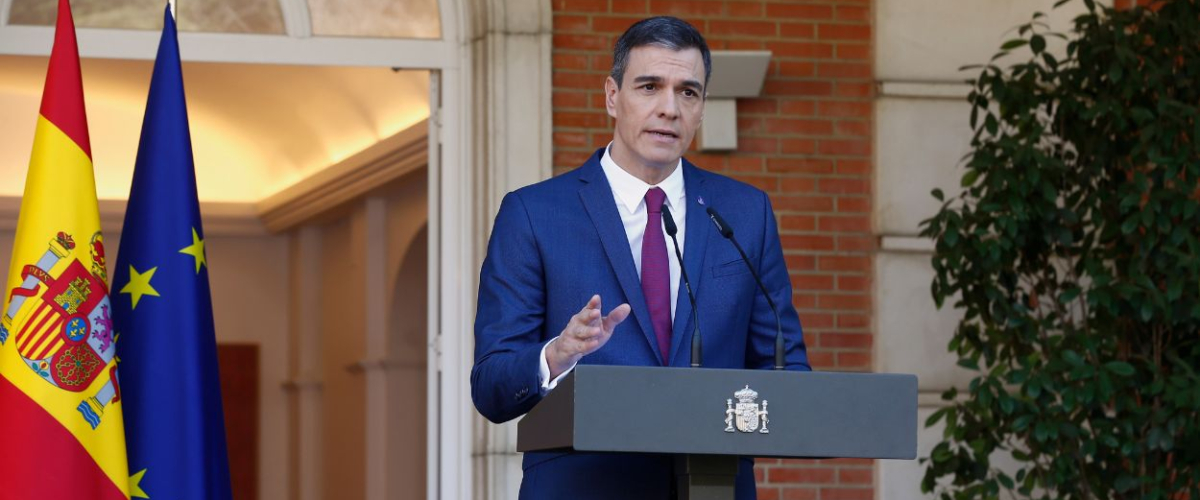 Sánchez presenta una querella contra el juez Peinado por prevaricación