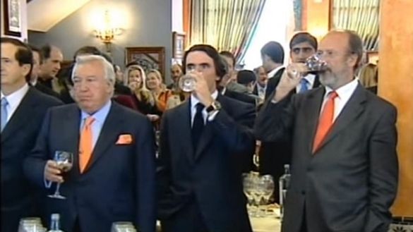 Alcohol y conducción: de la chulería de Aznar al ¡Viva el vino!