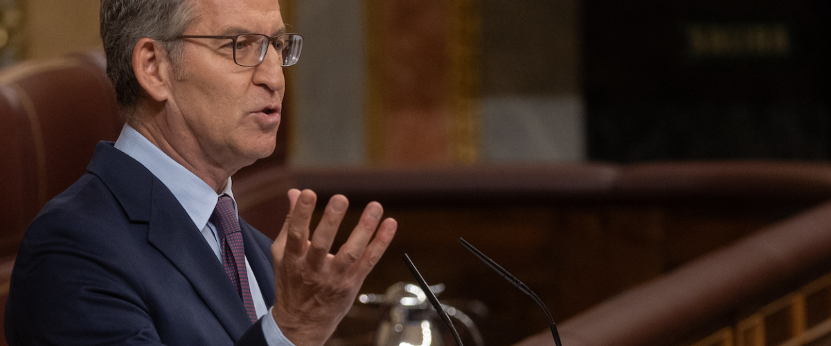 Feijóo, ovacionado en el Congreso por su última metedura de pata