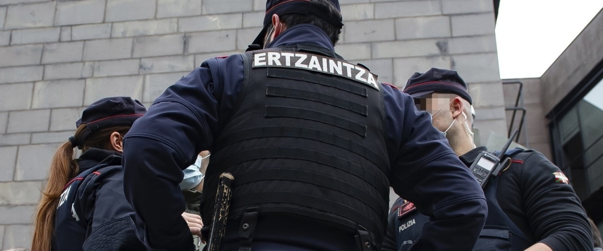 Detenido en Ortuella (Vizcaya) tras agredir sexualmente a una joven a la que acogió en su casa