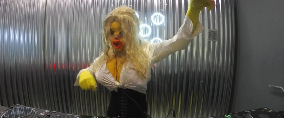 Descubre Nítido: Archivo global del Clubbin de hoy