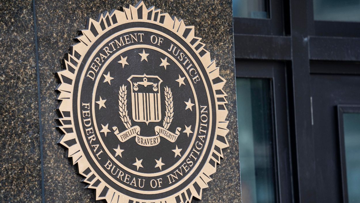 El FBI detiene a un neonazi que planeaba un atentado con explosivos en ...