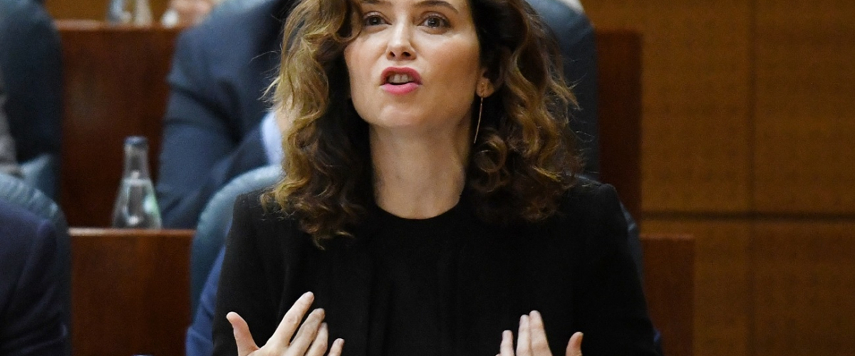 Laura y Marta, las hermanas que sientan al Gobierno de Ayuso en el ...