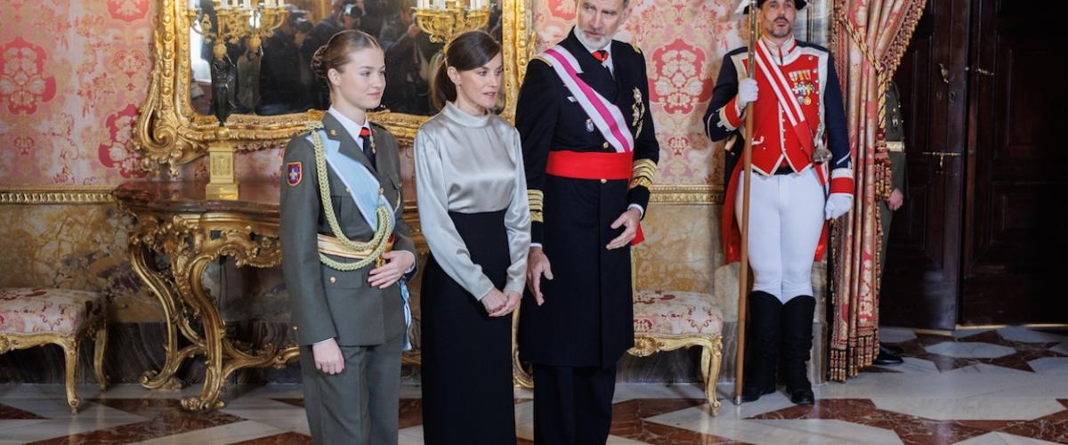 Los reyes, junto a Leonor y Sánchez, inician su agenda institucional ...