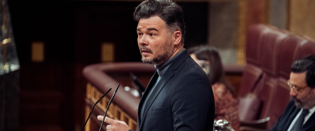 El aplaudido mensaje de Rufián con el que deja en evidencia a PP y Junts