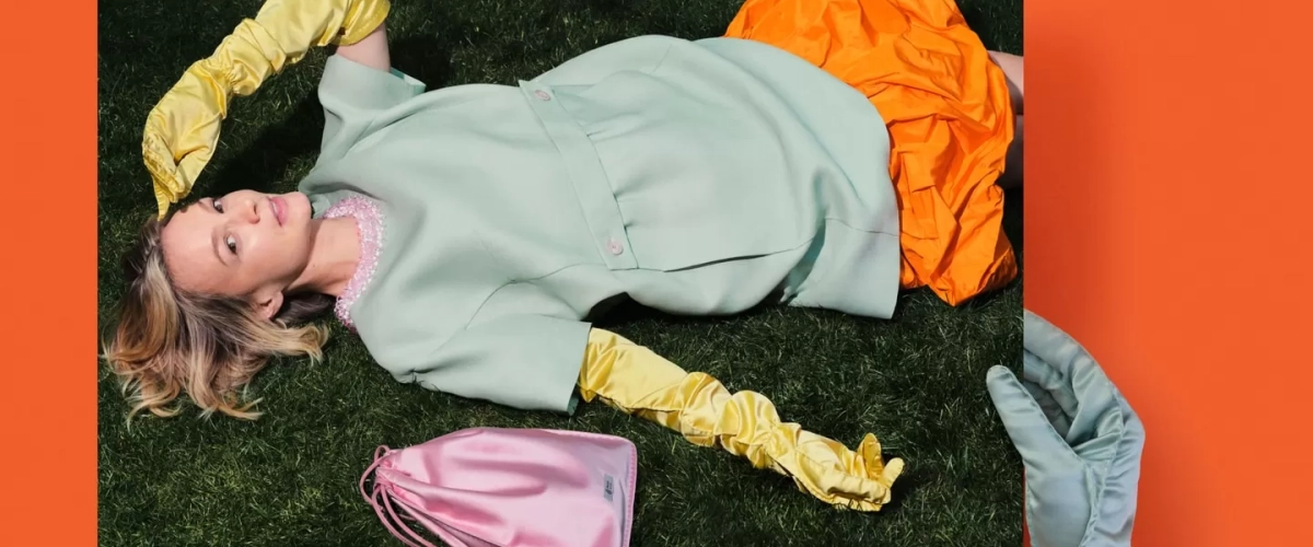 Prada SS26 redefine la publicidad con Hunter Schafer, John Glacier ...