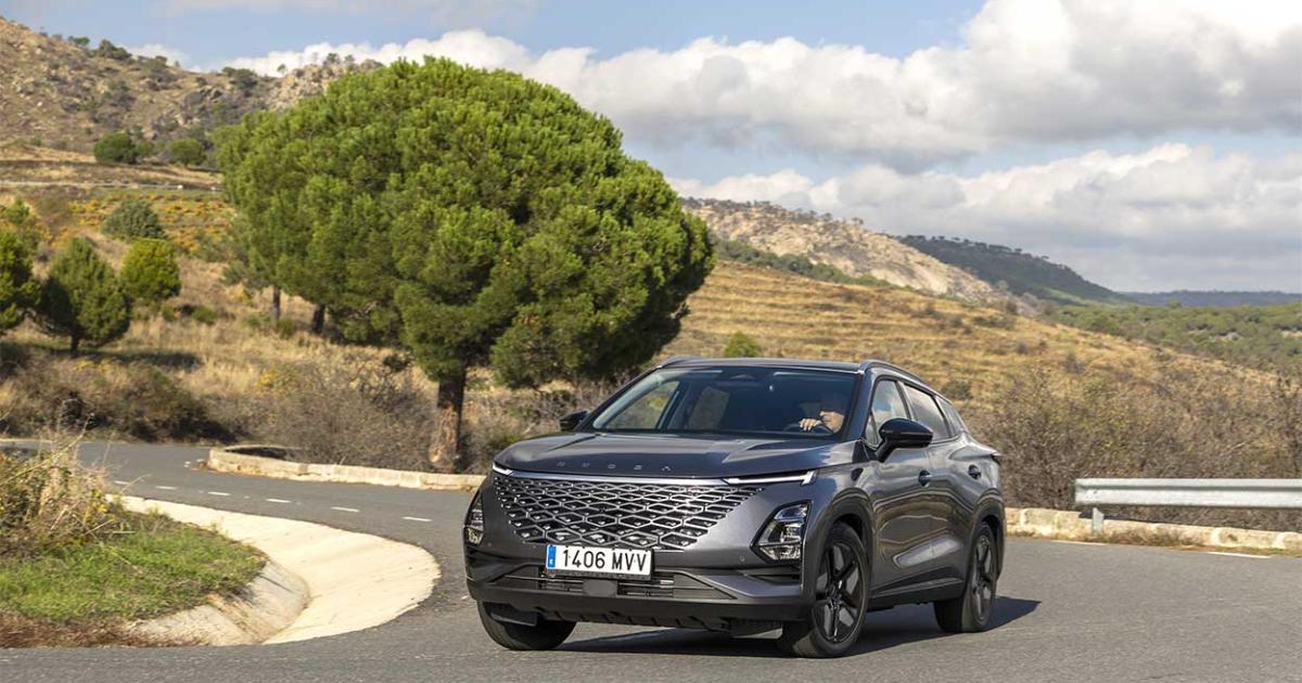 Omoda 5 : el coche de combustión que desafía a los híbridos, por menos ...