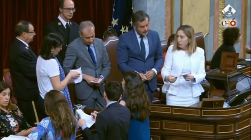 Un diputado vota al fallecido Lauren Postigo para consejero de RTVE