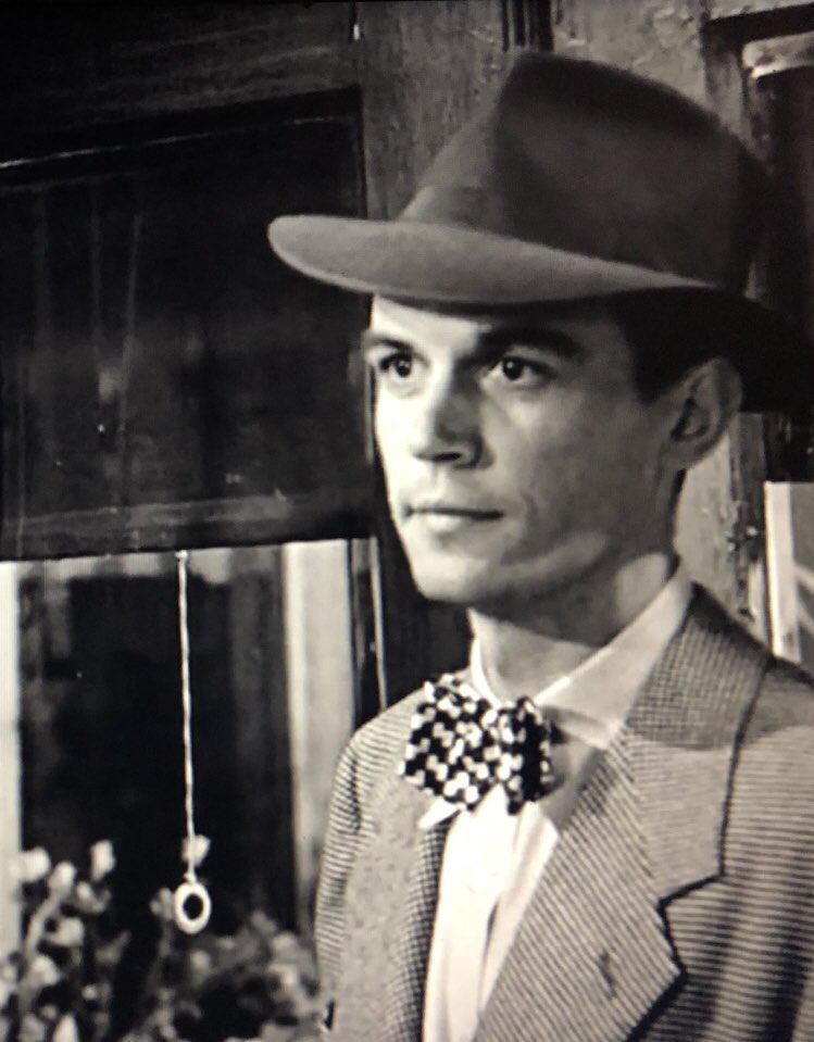 Aparece el doble de Pedro Sánchez en una película navideña