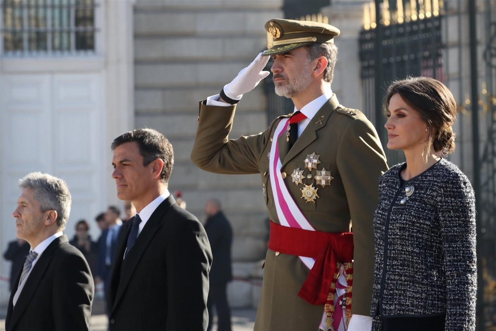 El Rey ensalza la bandera española como símbolo de El Rey ensalza la bandera española como símbolo de