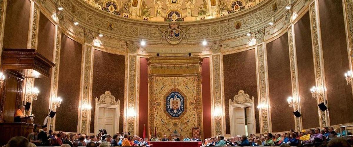 Congreso católico con misas incluidas en una universidad pública
