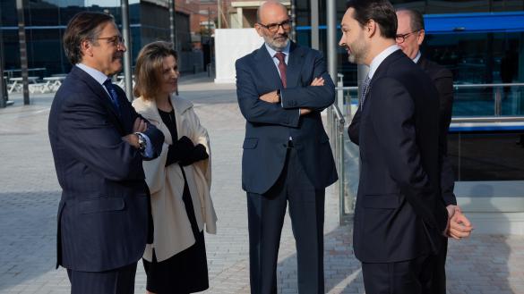 El director general de Indra Ignacio Mataix adquiere 10.000 acciones de ...