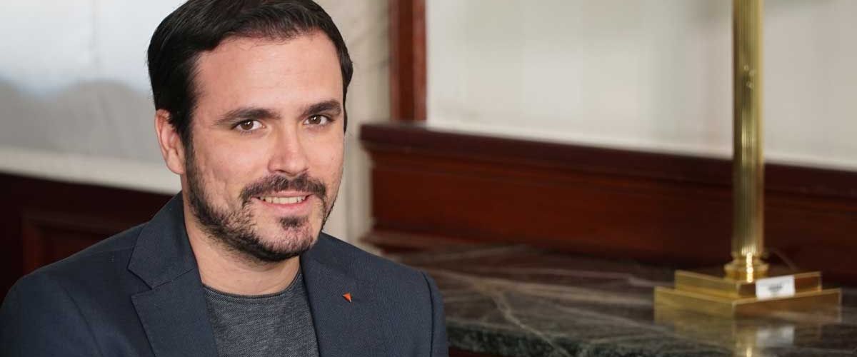 Alberto Garzón anuncia en Instagram el nacimiento de su hija Olivia