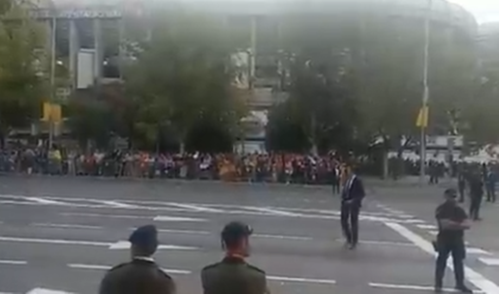 Abucheos a Pedro Sánchez en el desfile del 12 de Octubre