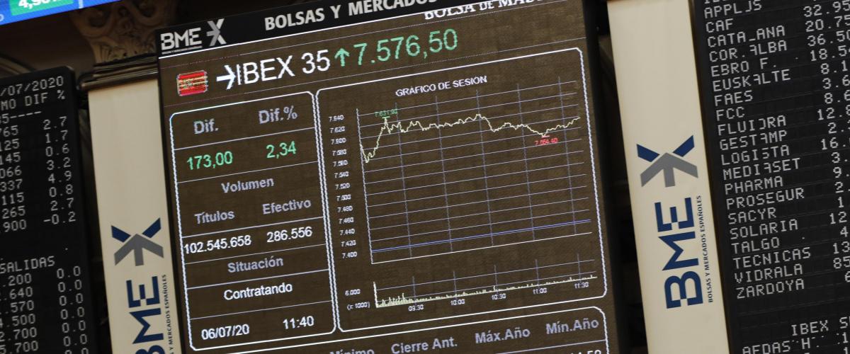 El Ibex se desploma un 3,5% hasta mínimos de mayo