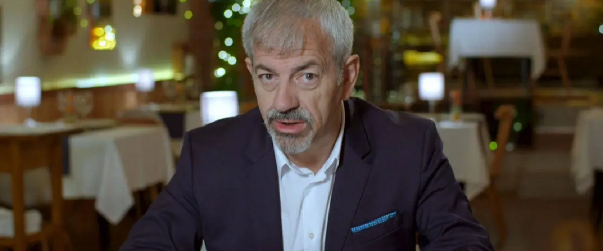 'First dates': juntan a dos jóvenes que se conocieron en la cola del PCR